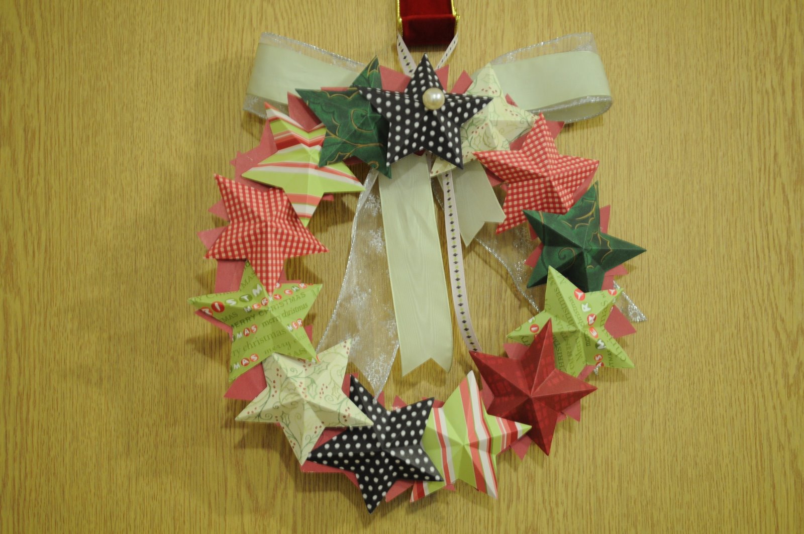 The House of Nance: 【Craft】3-D Paper Star Wreath