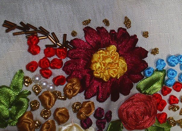 Punto rococo bordado - Imagui