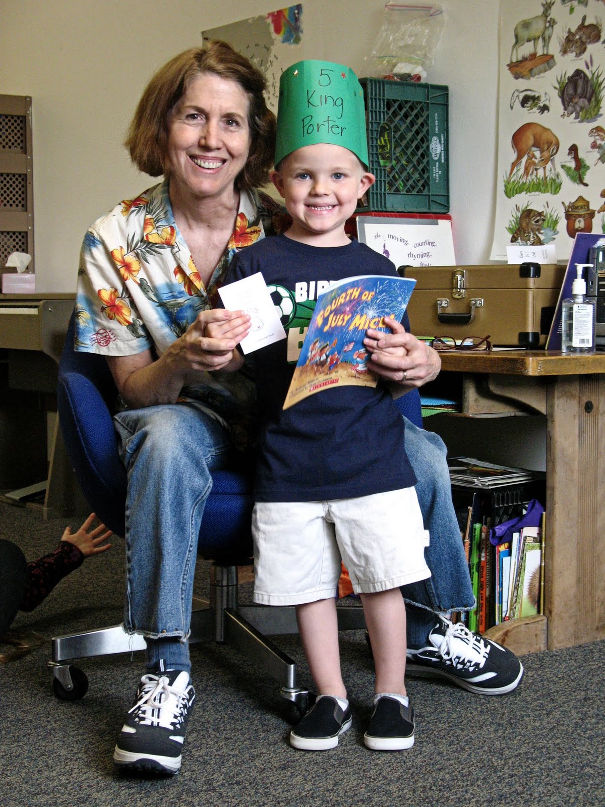 the barnes yard: one handed birthday