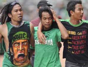 Bonek is Back - The REAL DEVIL Supporter of Persebaya