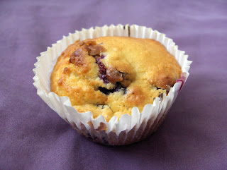 The Baking Queens: Blueberry muffins (a classic)