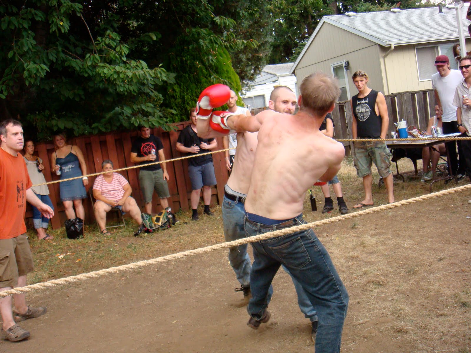SHUFFLING SOULS: Tubing, punks, and backyard boxing: Portland, OR ...