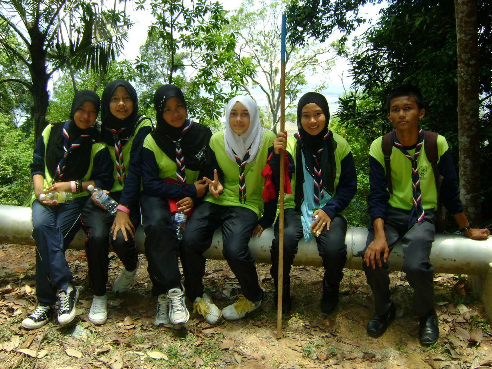 PENGAKAP SMK KUALA NERANG