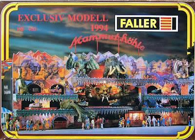 Train set Haunted House and Fun house