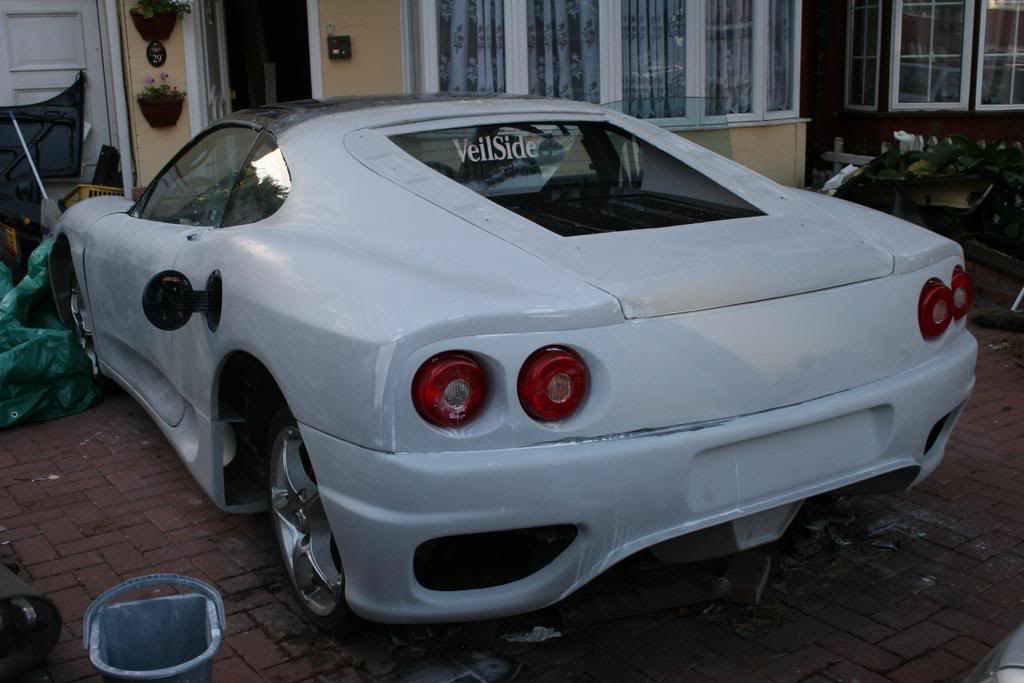 Toyota MR2 to Ferrari 360 Replica: Ferrar mr2 door skins fitted and bonded