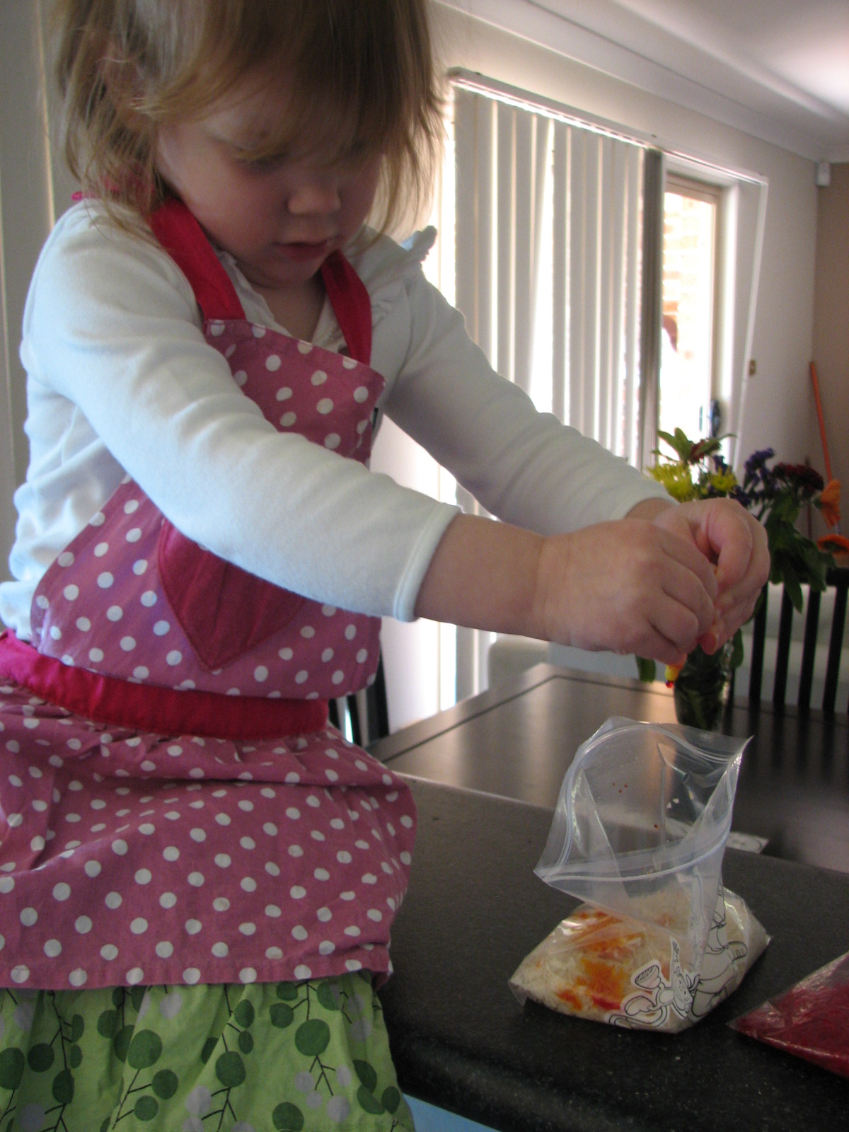 What do you do all day?: Rice Find it Bottle