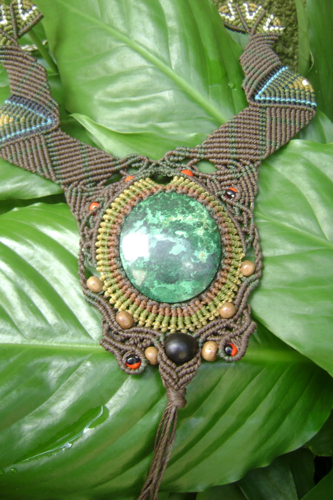NaturalMystic: Collares en Macrame con piedras