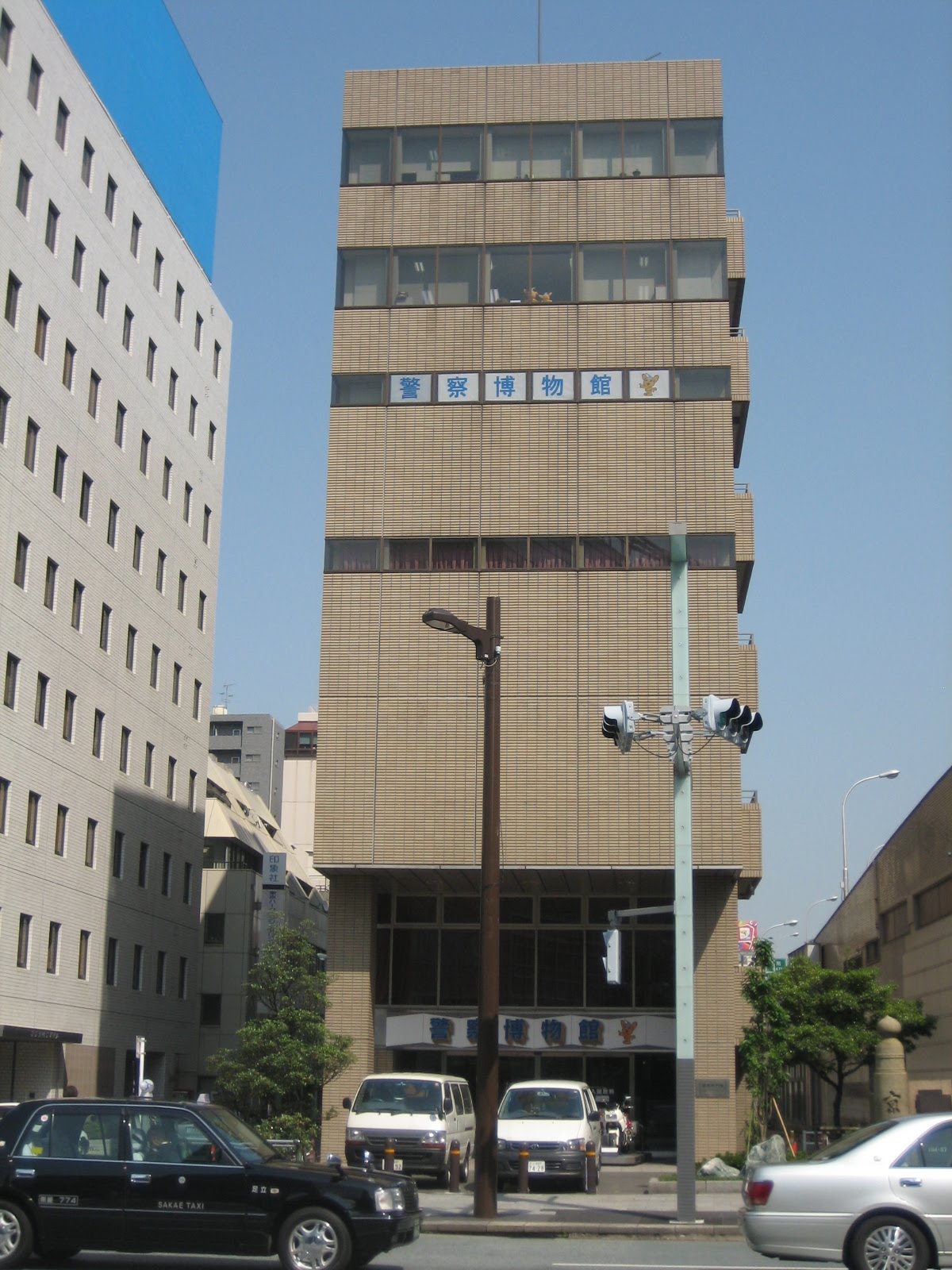 Two Texan Beasts: Tokyo Day 5: Ginza - Police Museum