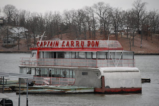 Dane's Notes on Boats: The CAPTAIN LARRY DON