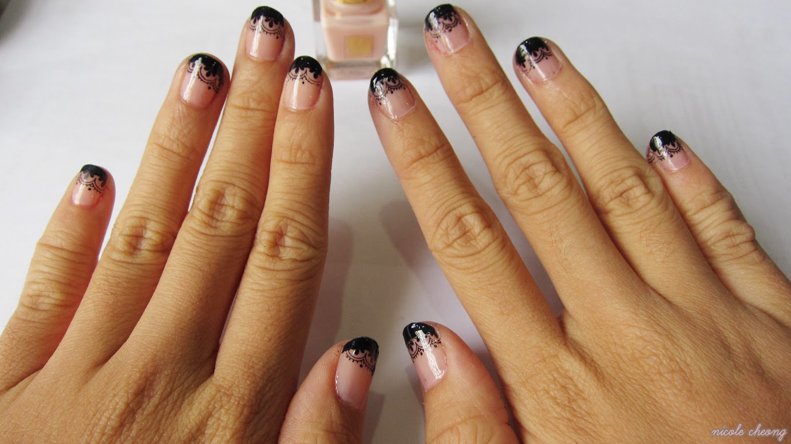 Details In The Fabric: Lace Detailed French Manicure