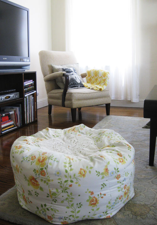 Bromeliad: Moroccan Pouf 2.0 - Fashion and home decor DIY and inspiration