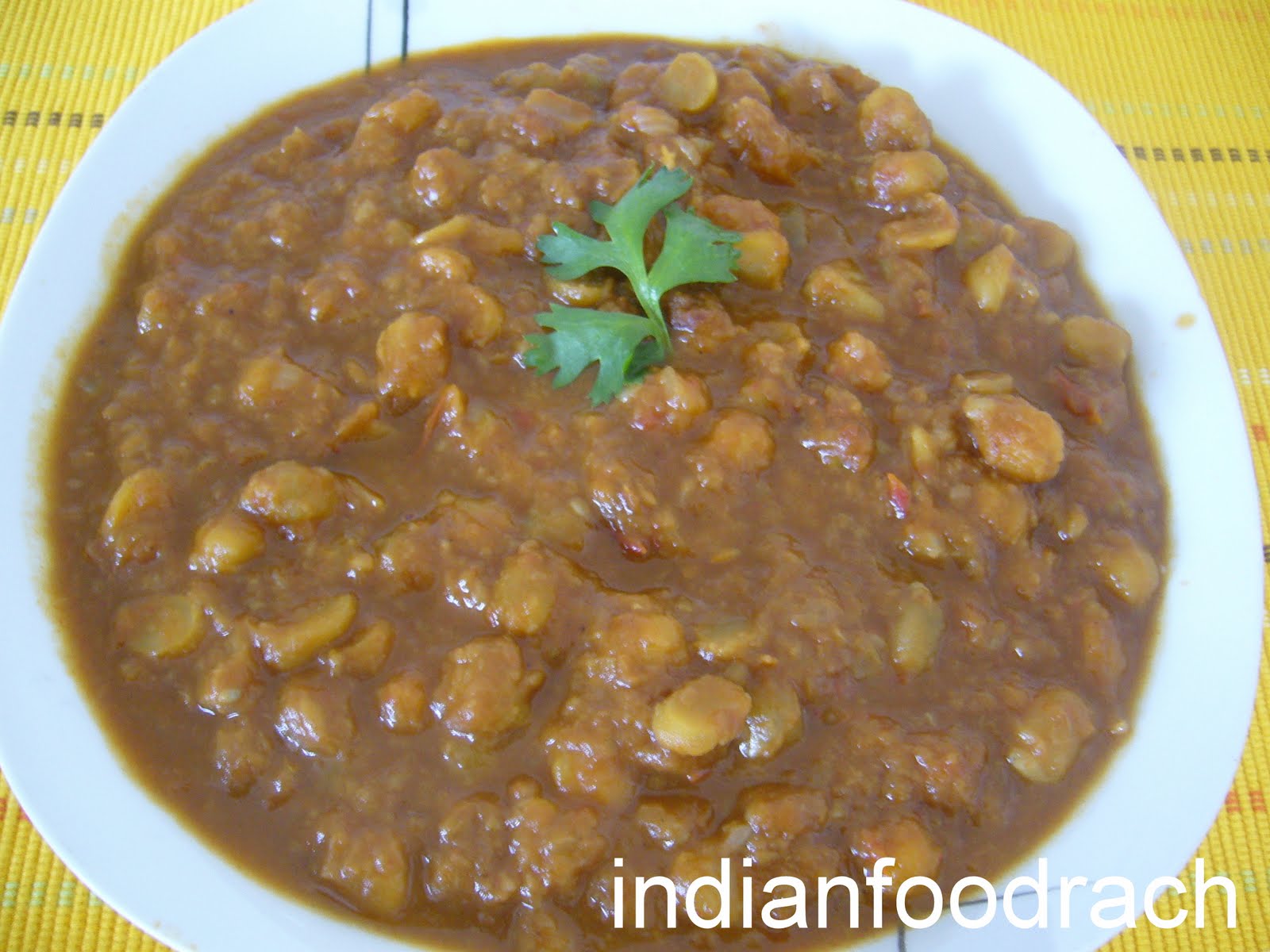 INDIAN FOOD: Chhole masala ( channa/chickpeas masala)