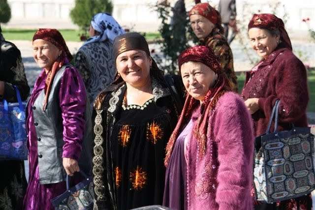 SILK ROAD JOURNEY 2010: Women of Samarkand