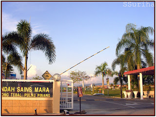 CEMERLANG BAHASA MELAYU SPM: SELAMAT DATANG KE MRSM TRANSKRIAN, PULAU ...