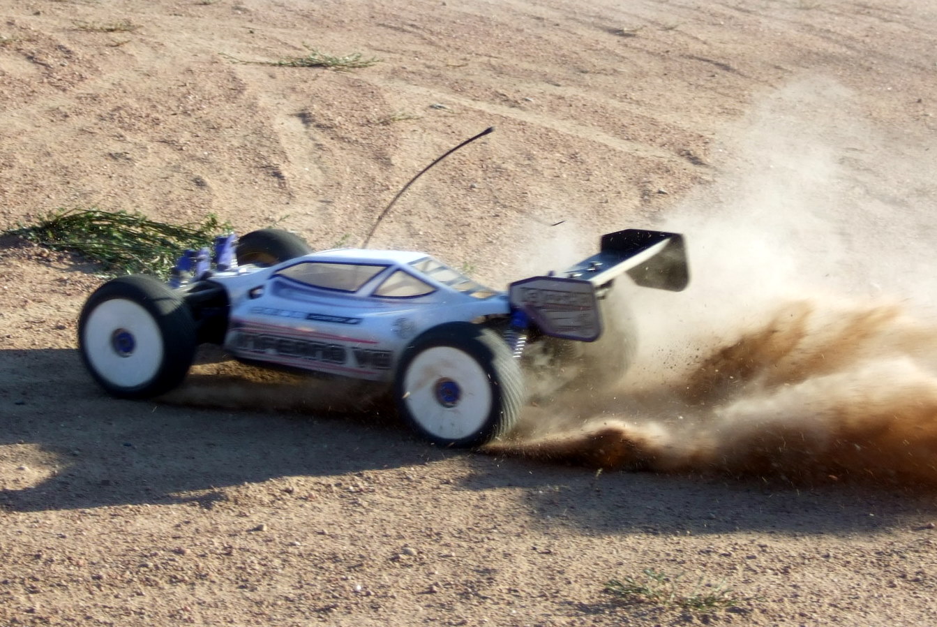 RC - Kyosho Inferno VE, Mini Z, Traxxas Ken Block et les autres ...