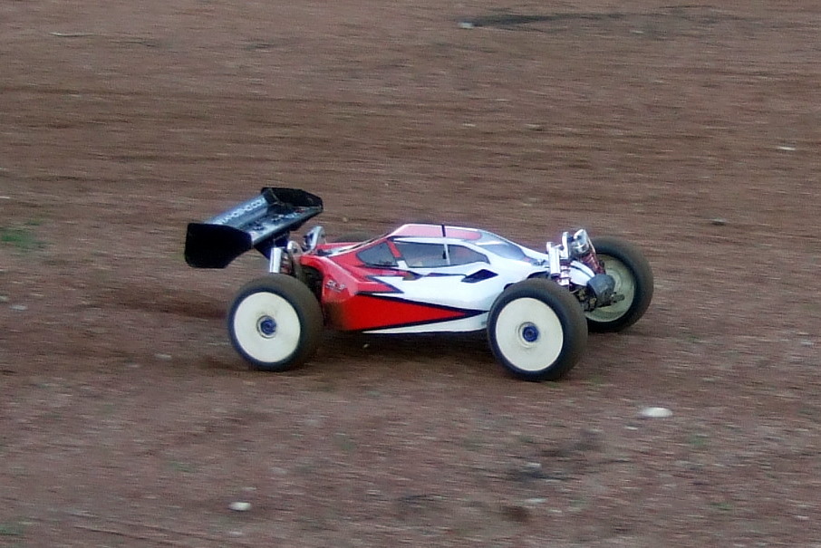 RC - Kyosho Inferno VE, Mini Z, Traxxas Ken Block et les autres ...