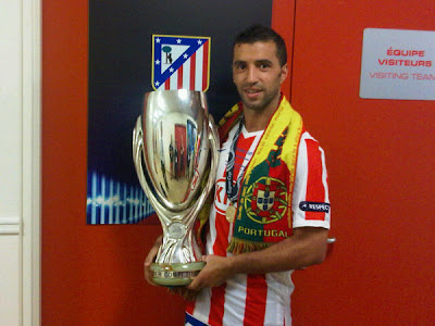 Simão Sabrosa, eterno número 20: Simão com a Supertaça Europeia