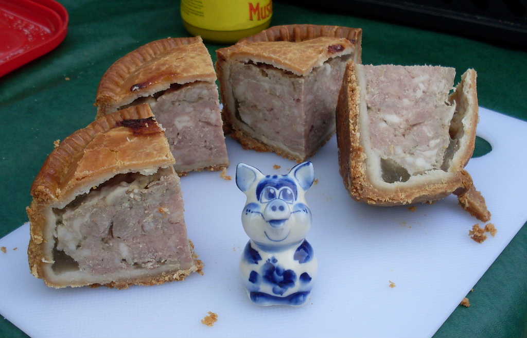 Pork Pie News: Waitrose Large Melton Mowbray pie