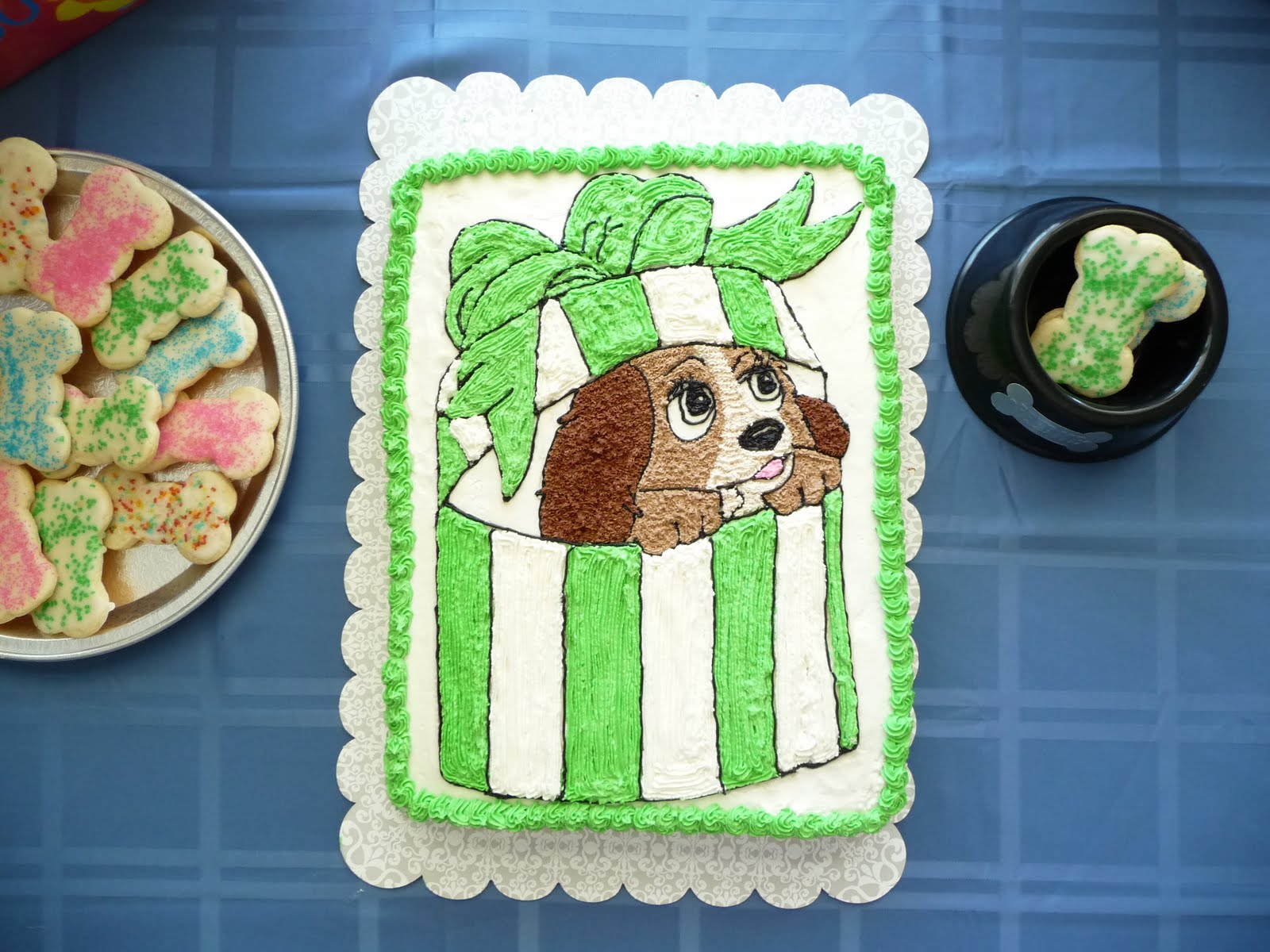 Family, Food, and Fun: Lady and the Tramp Cake