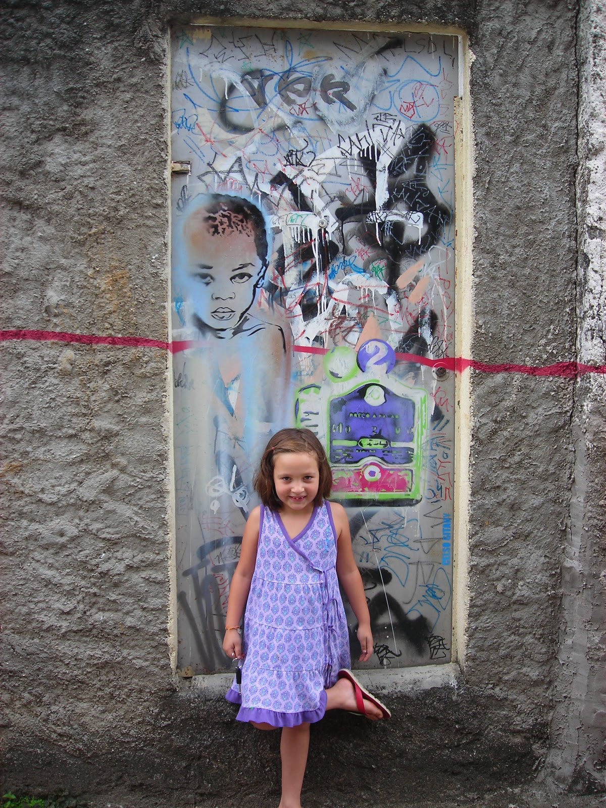 Ser mãe é...: Momento Especial - Graffiti