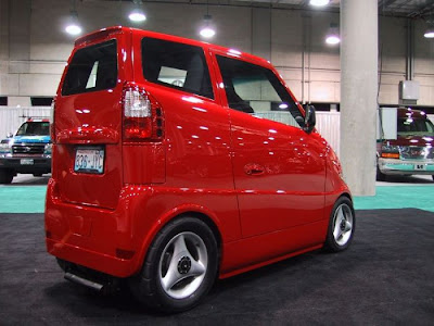 JANE ENTRE LINHAS: Tango - Carro elétrico faz de 0 a 100 km/h em 4 s