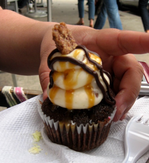 We Are The World: Cupcake. Columbia, SC