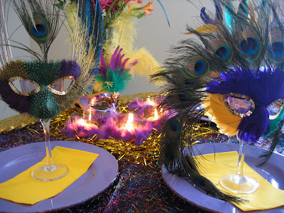 Mardi Gras Table Setting Ideas - Oh My Creative