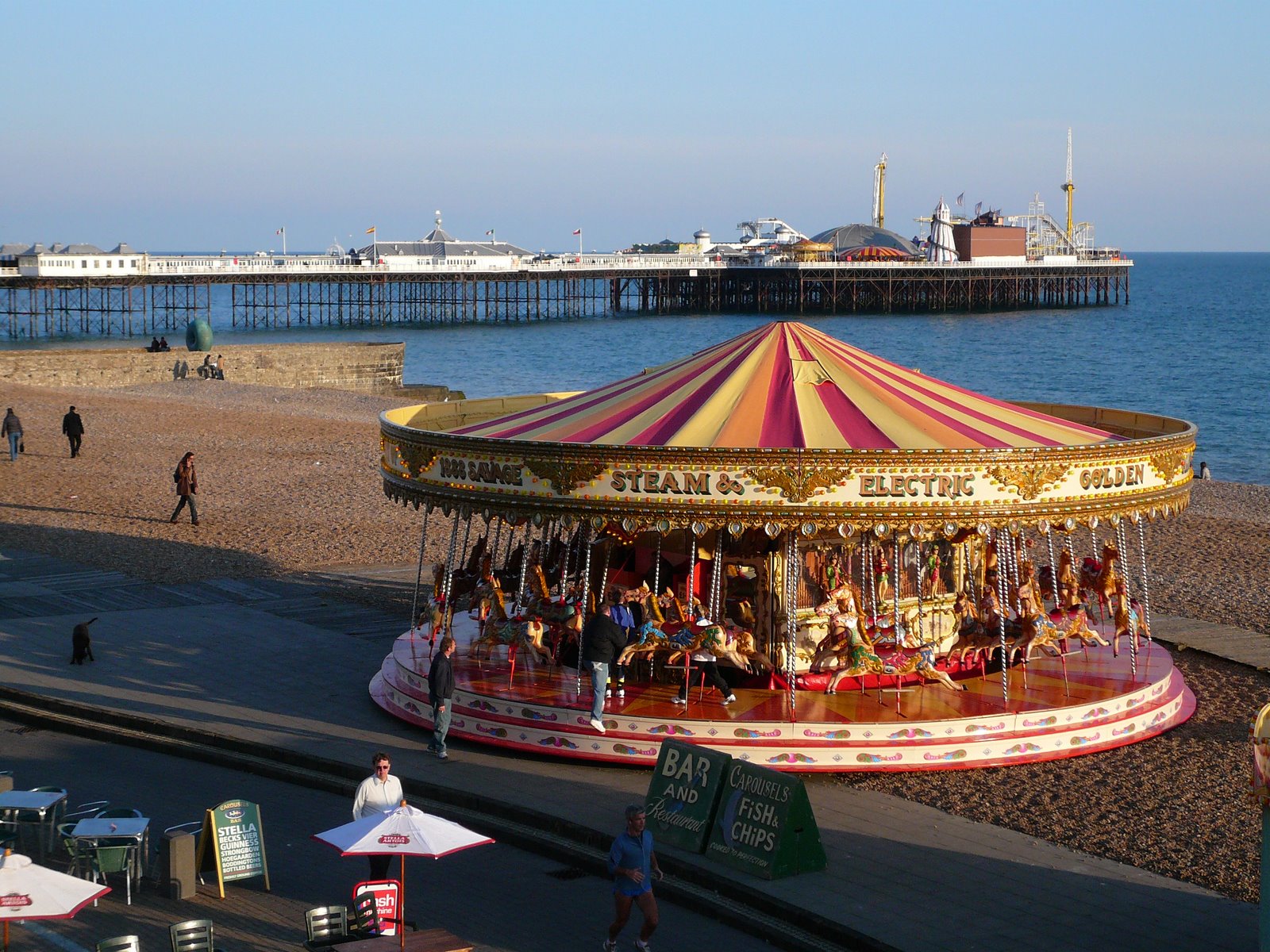 Brighton & Hove Pictures: Beautiful Day on Brighton Seafront