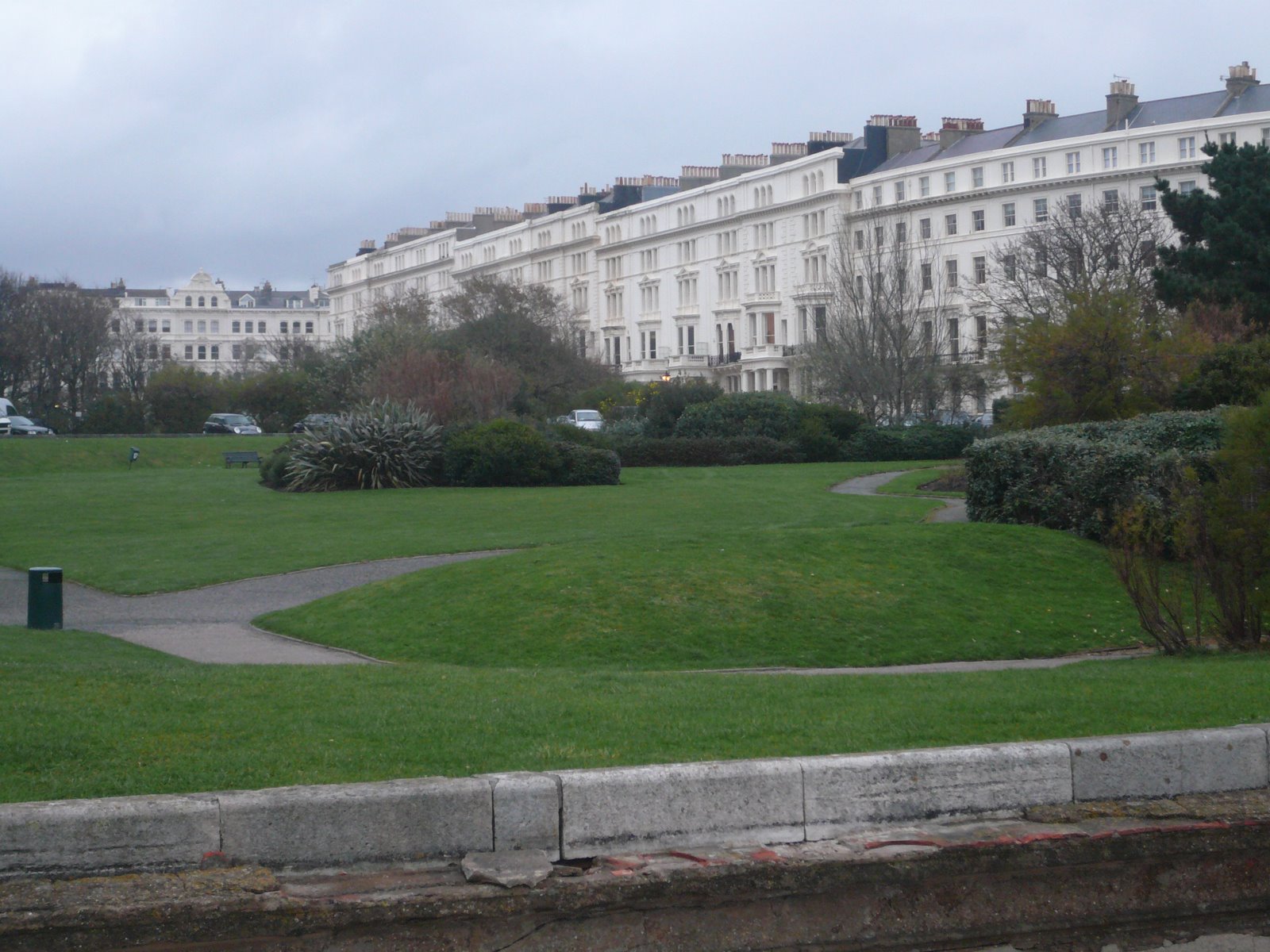 Brighton & Hove Pictures: Park on Hove's Seafront