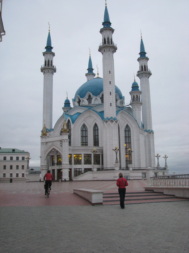 kw14: Beeldmateriaal VoTH Rusland-tour: Museum of Fine Arts Kazan