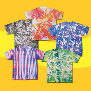 Busy Crafting...: Tie Dye T-Shirts at Home With Your Kids - Great ...