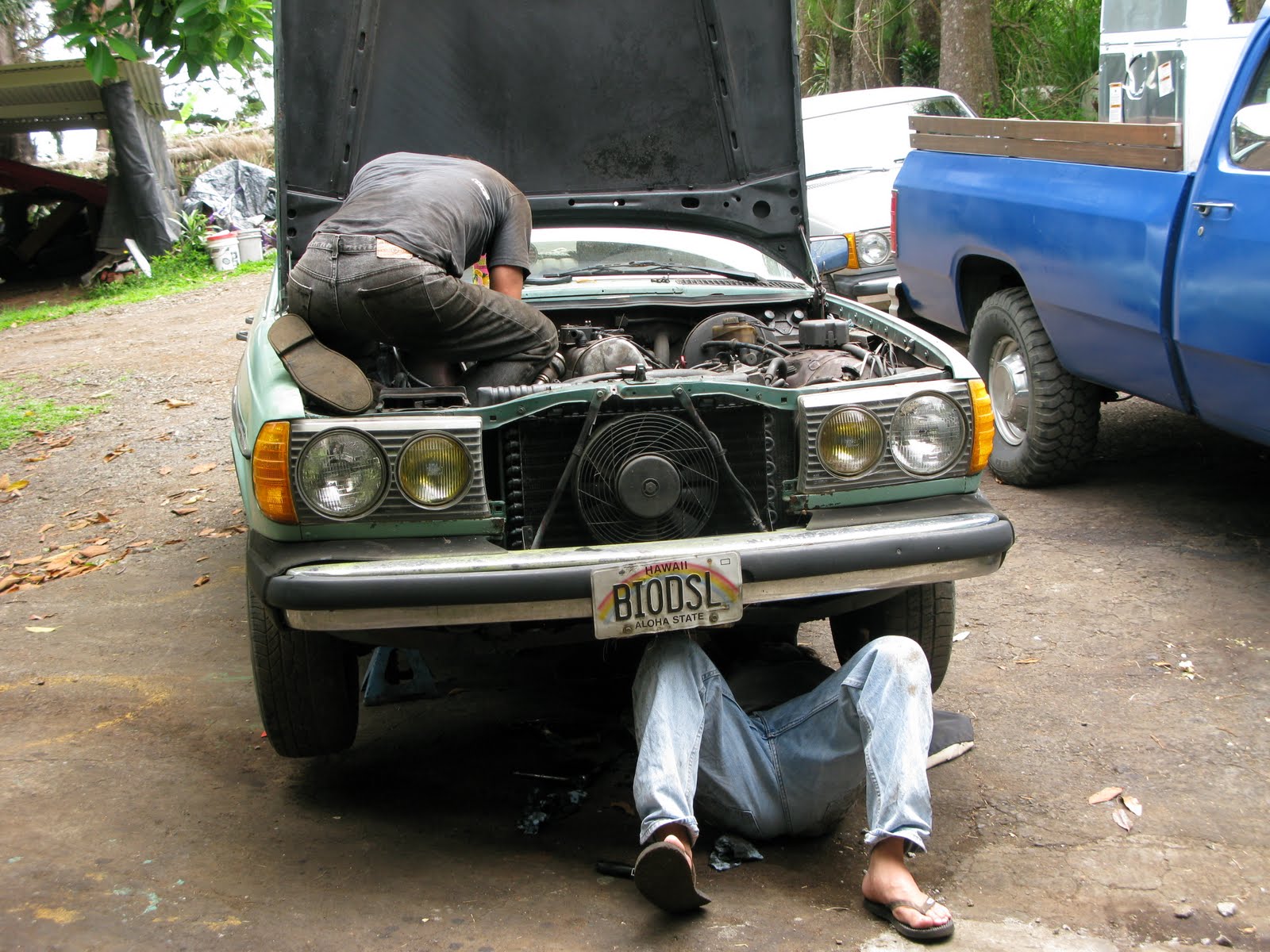 dispersedrepublic: Mercedes manual 240D with 300D turbo