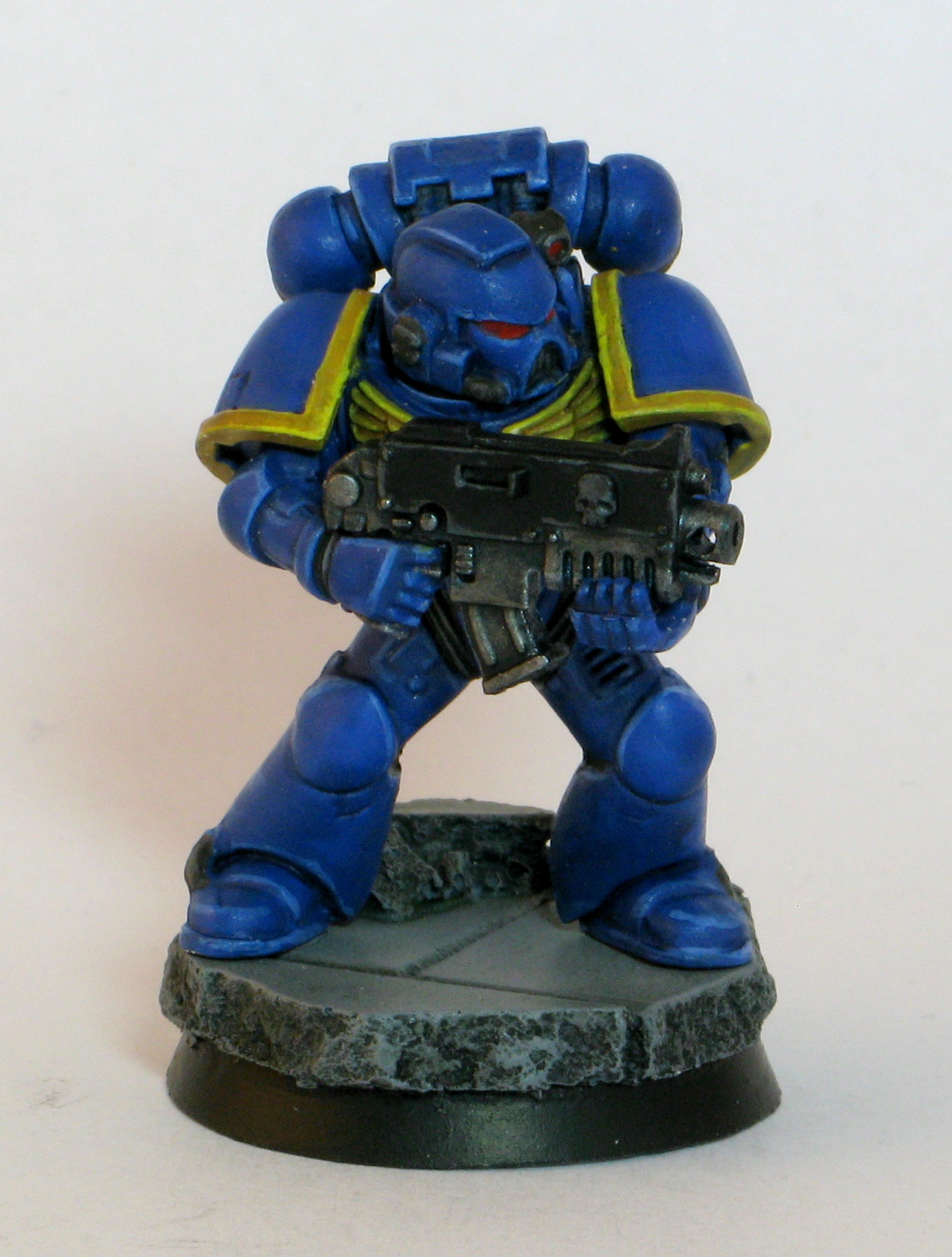 The Back 40K: Tutorial - painting blue armor