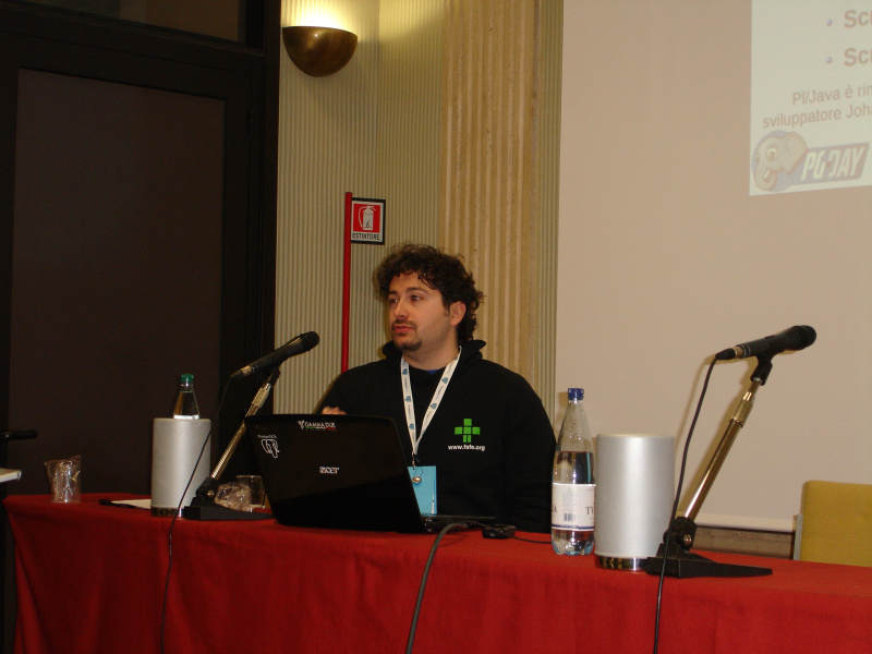 Luca Ferrari Dicembre 2010