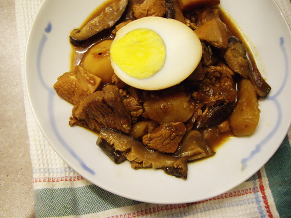 Fidgety Fingers: OUR BROTHER DANIEL'S CHICKEN PONGTEH : PERANAKAN ...