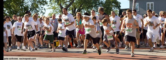 Racine Post: Lighthouse Run!