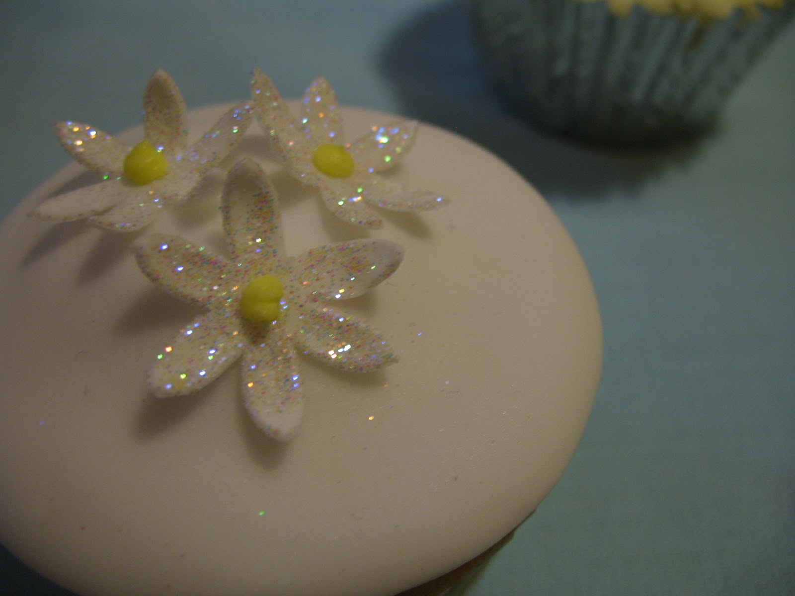 girl eats art: November 2010