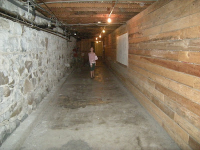 All That Chatters: Pendleton Underground Tour