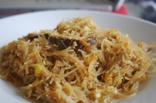 Artisan Edibles: Char Bee Hoon (Fried Rice Vermicelli)