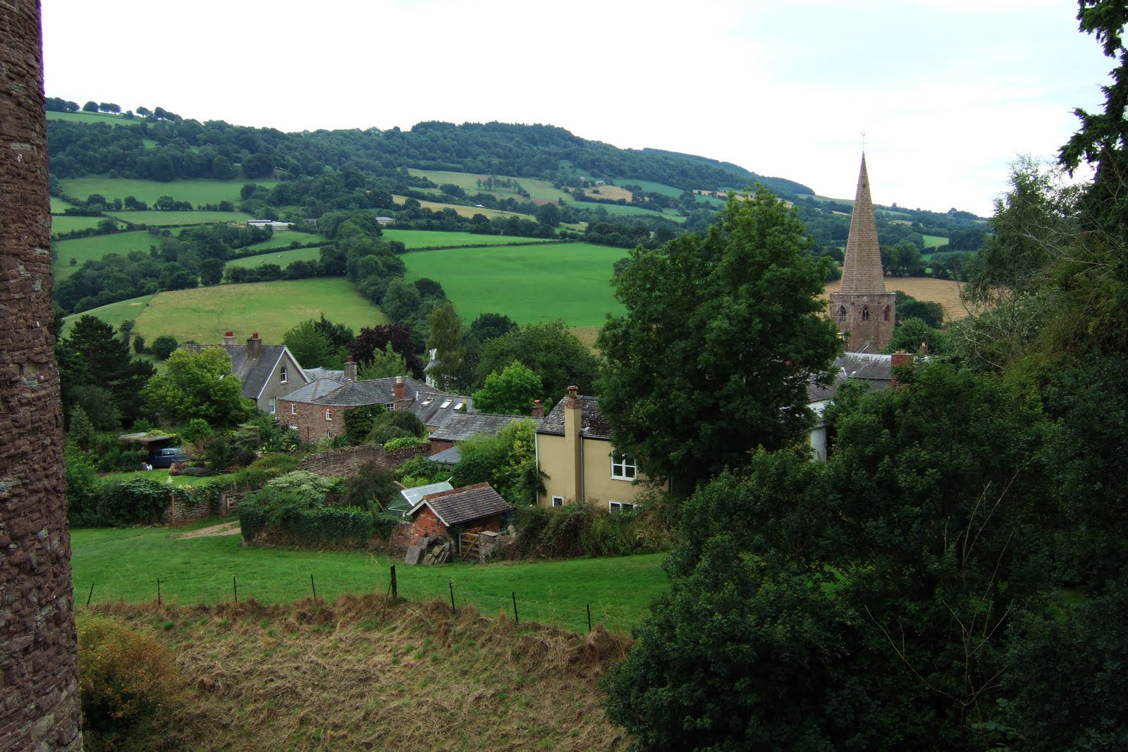 PHOTOS2PLEASEU: WELSH COUNTRYSIDE
