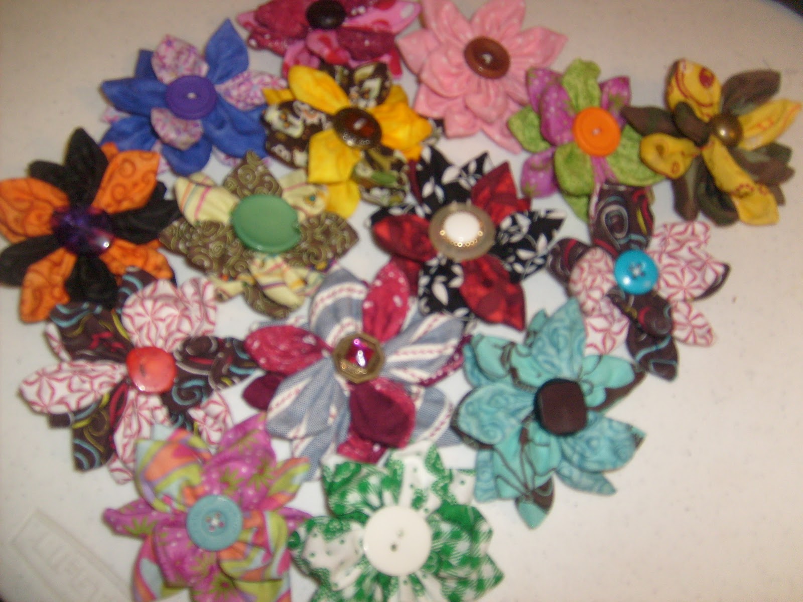 Froggy Flip Flops: Fabric Flowers