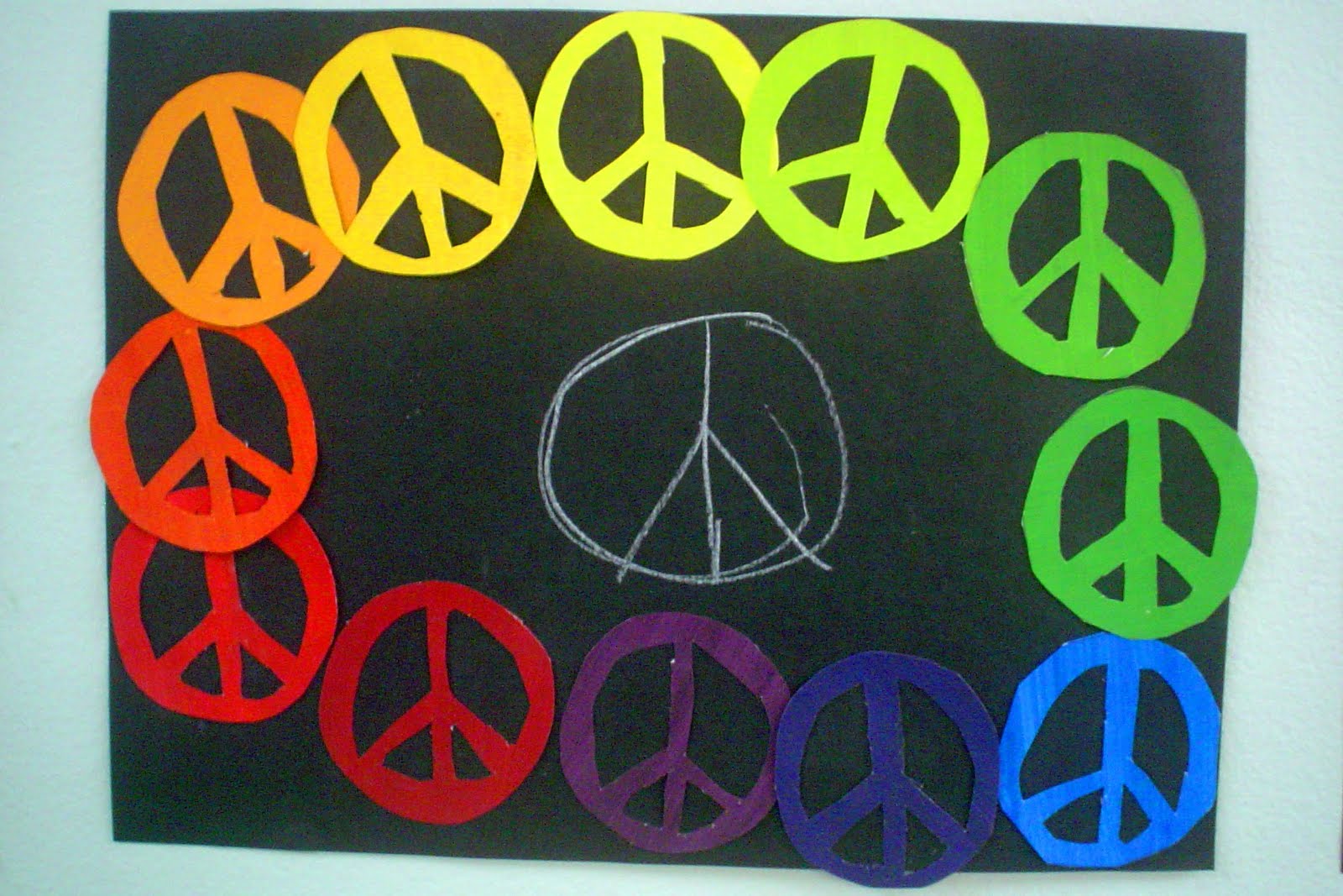 Lessons from the Art Room: Creative Color Wheels