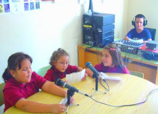 MEDIOS Y TECNOLOGÍAS PARA EDUCAR: RADIO ESCOLAR