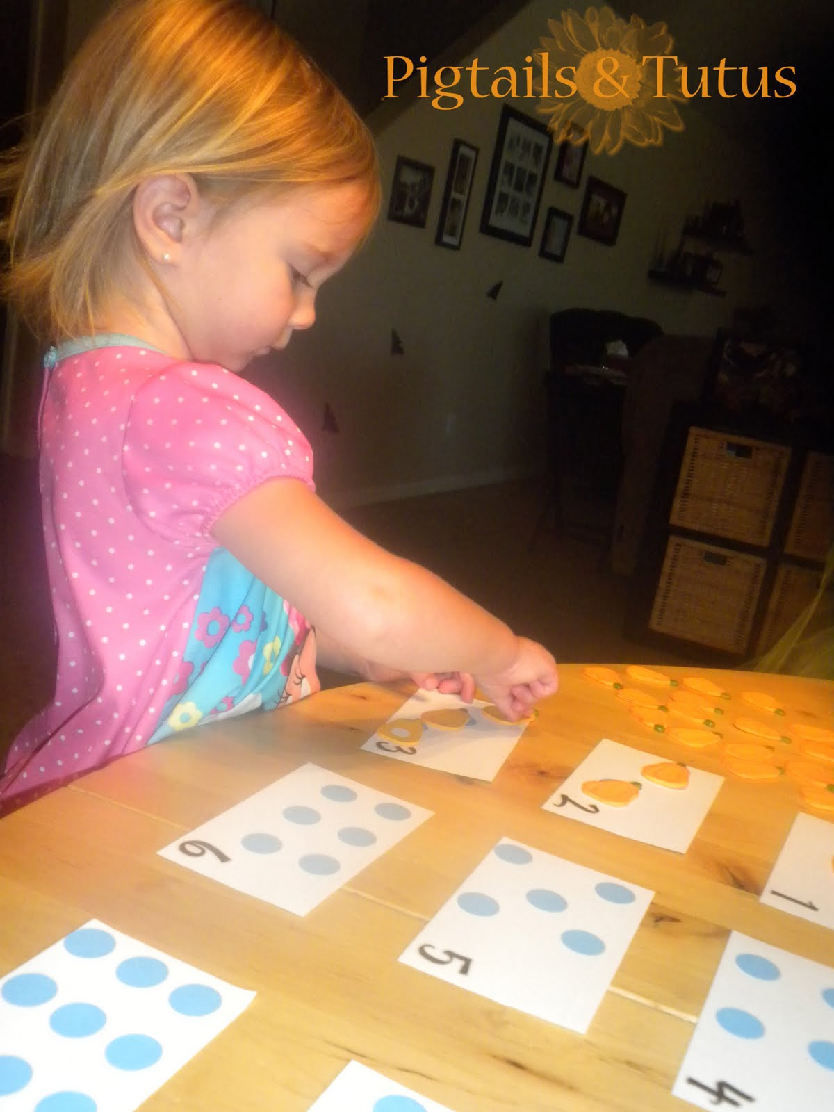 Pigtails and tutus: Pumpkin Math Matching