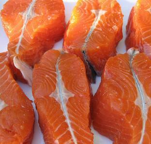 Sandra's Alaska Recipes: SANDRA'S INSIDE-OUT SALMON STEAKS ...