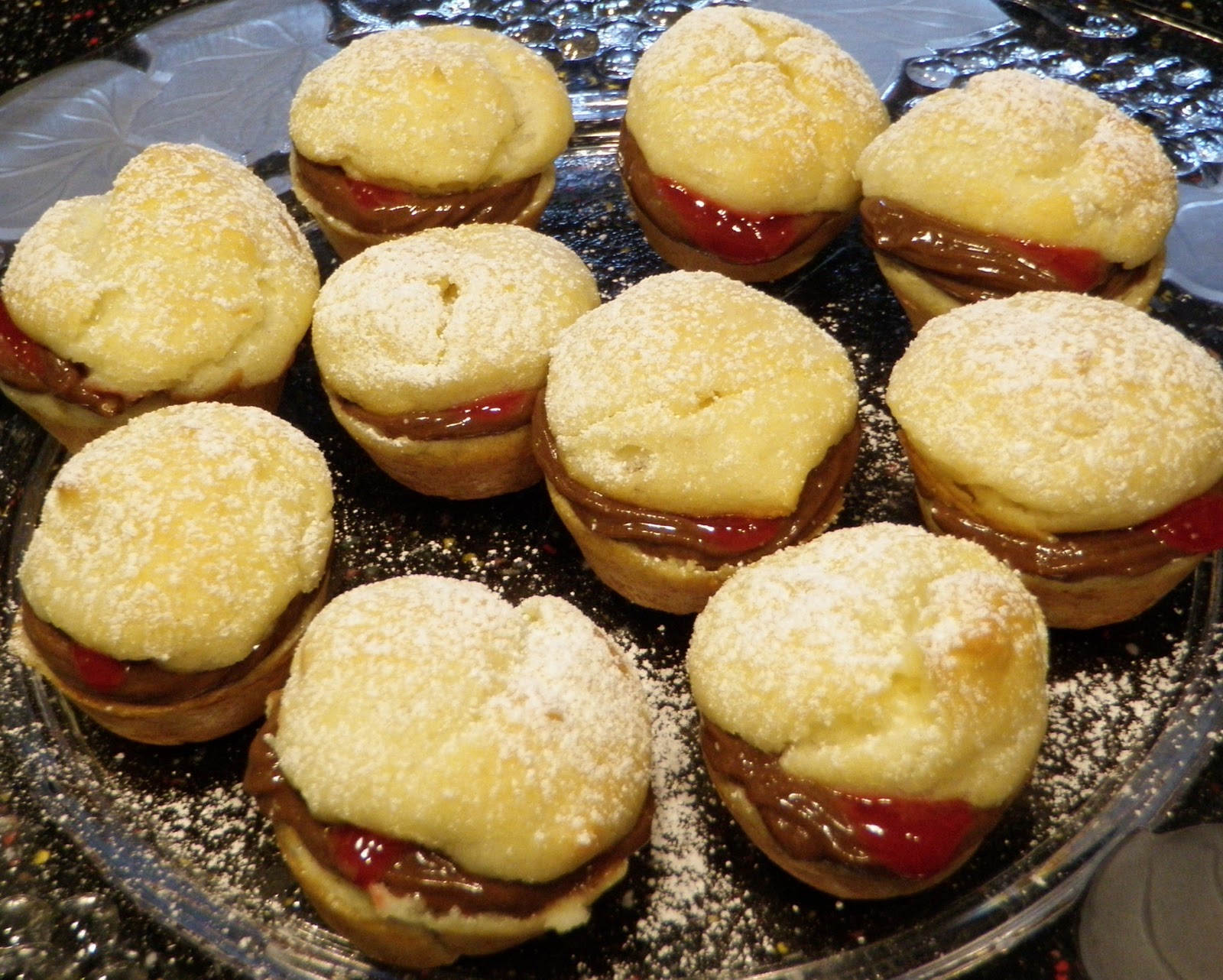 Sandra's Alaska Recipes: SANDRA'S RASPBERRY NUTELLA PROFITEROLES (Mini ...