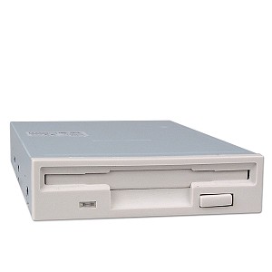 Pengertian Floopy Disk ~ ::.Irfan Ro73ki.::