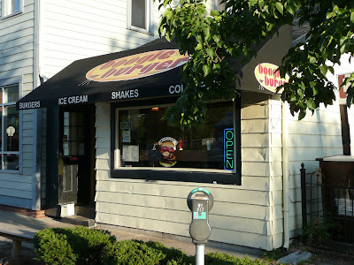 PIG OUT SPOTS: Boogie Burger (Indianapolis, IN)