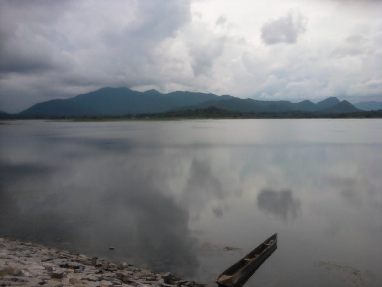 BISWAJIT MAHAPATRA: KUANARIA DAM(DASPALLA,NAYAGARHA),best picnic spot