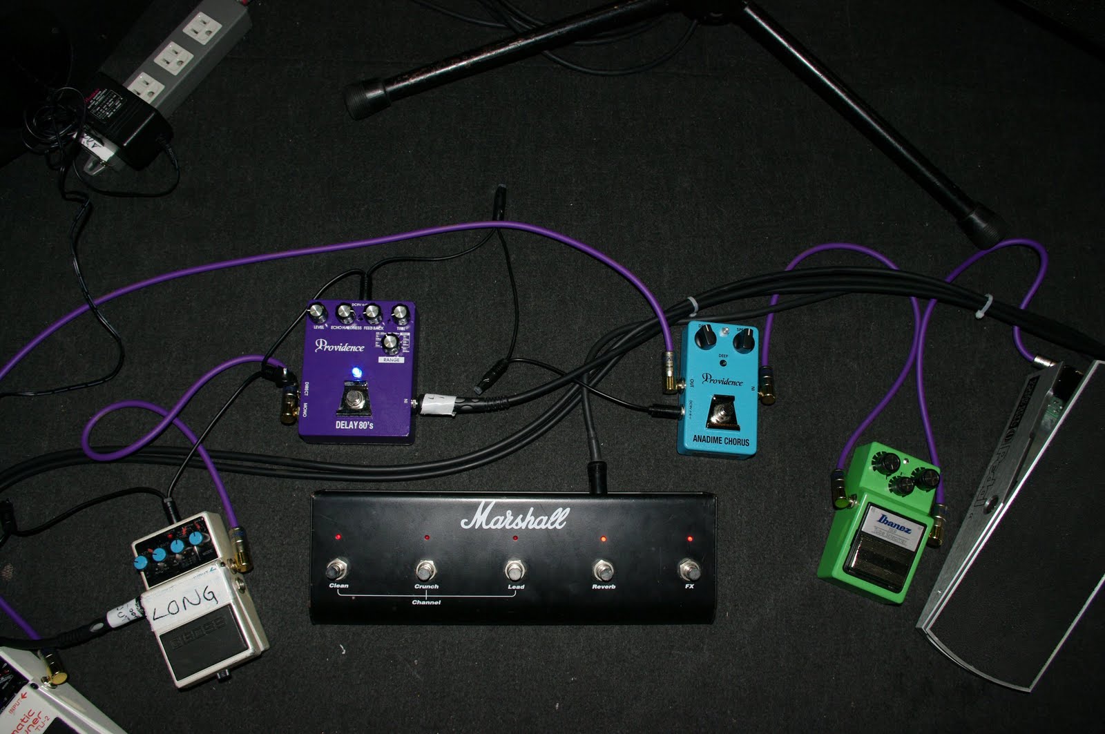 Providence France: Steve Lukather once again with Providence effects!